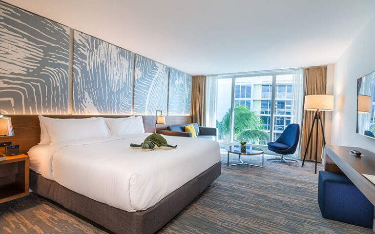 Hotel Room In Fort Lauderdale | Hotel Suites In Fort Lauderdale